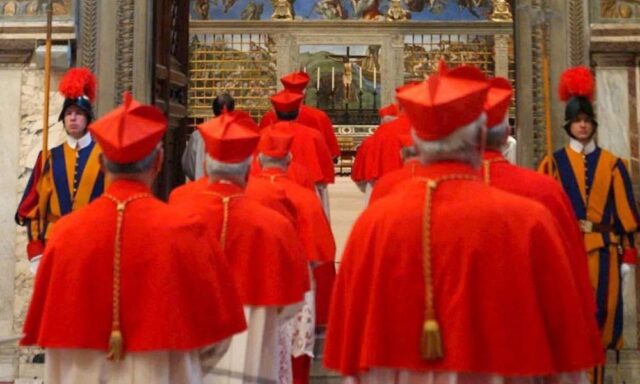 Comenzó el cónclave en el Vaticano: el mundo sigue en vivo la elección del nuevo Papa, sucesor ...